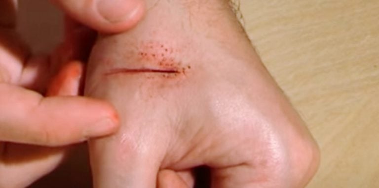 Vous ne croirez pas ce tuto de plaie simple signé MaqPro